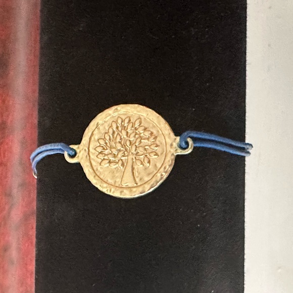 Jewelry | Gold Tree Medallion Bracelet Faux Gold New | Poshmark